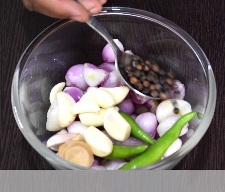 Add Pepper , Garlic Ginger , Green Chili 1 — Crunchy Kitchen